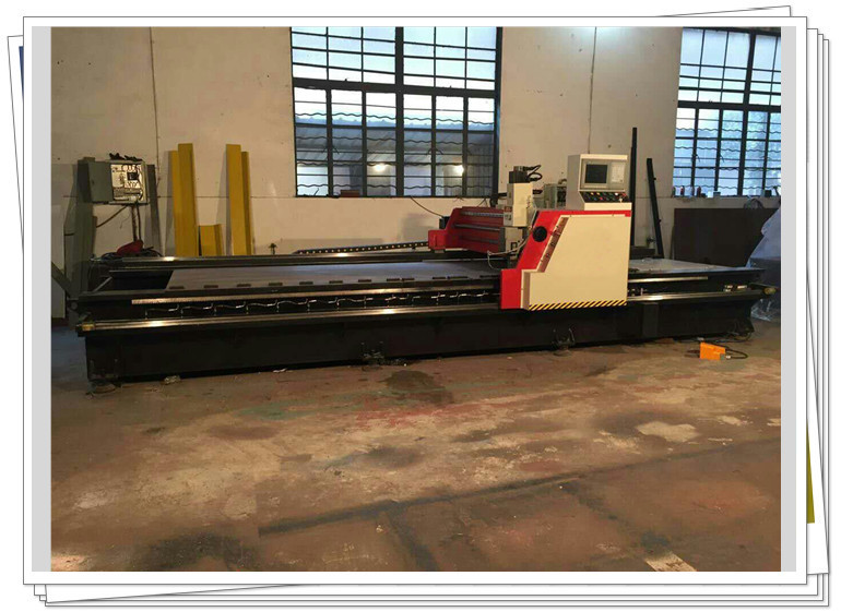 Horizontal Plane Metal Slotting Machine CNC Programming Control